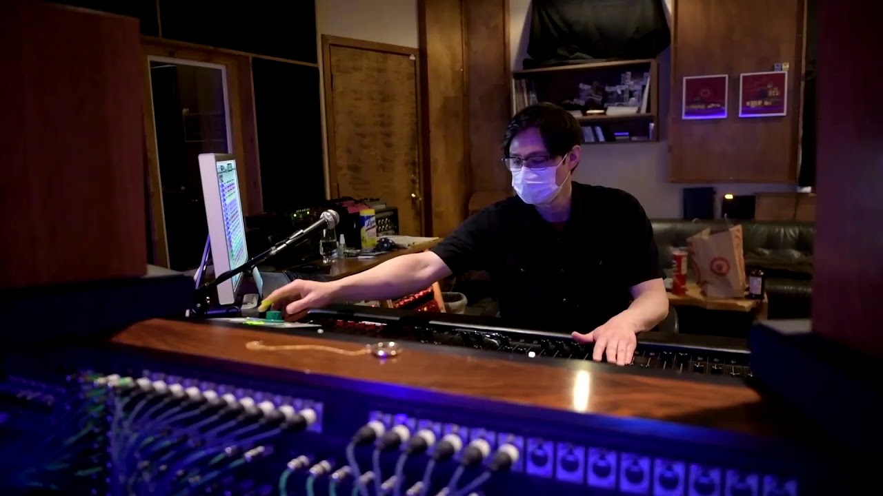 Rain Light Fade- LIVE @ Earwig Studio - YouTube