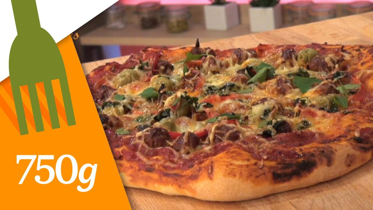 Recette de Pizza à la merguez - 750g - YouTube
