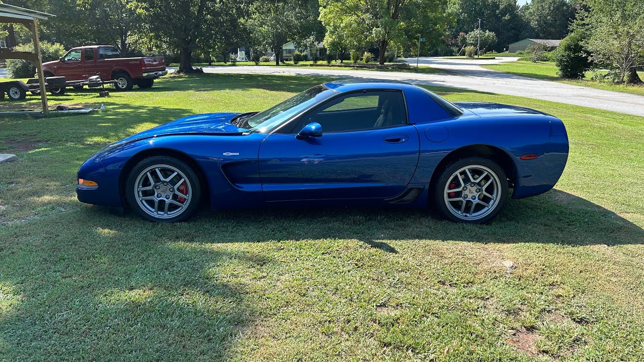 2002 C5 Corvette Z06 - Electron Blue - YouTube