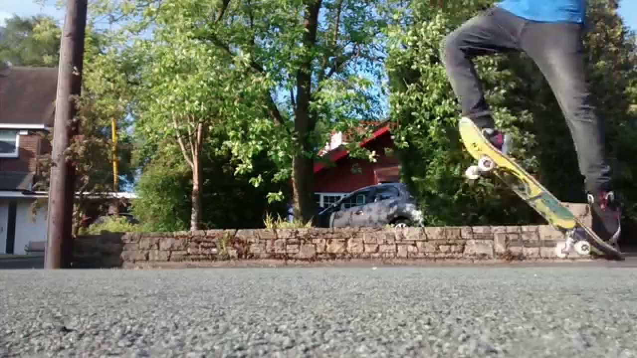 How to: episode 1 kickflip - YouTube