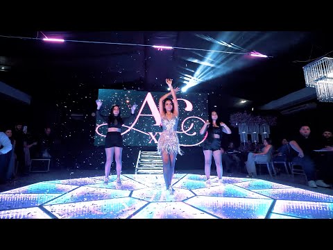 Abertura da pista de dança | 15 anos da Carol #CarolRoyalNightXV