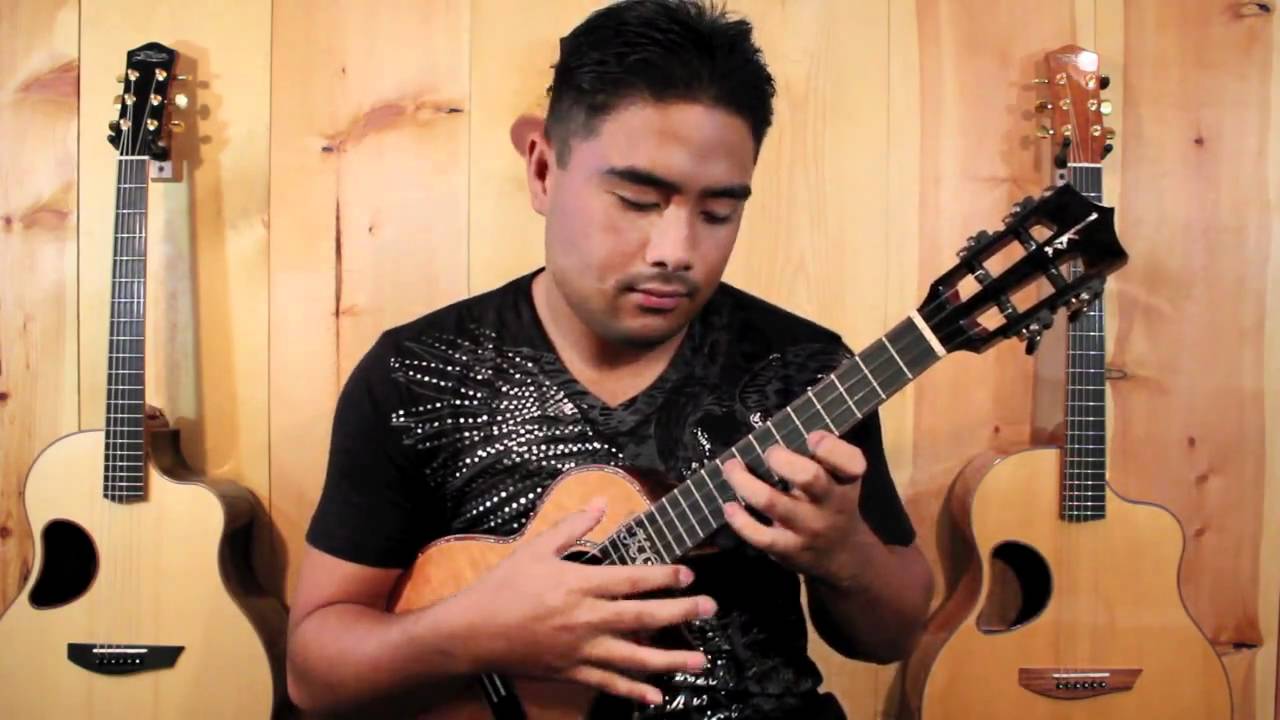 "Kiss From a Rose"on ukulele- Kalei Gamiao - YouTube