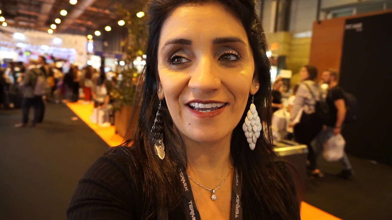 Salon Look 2018 - Valéria Costa - YouTube