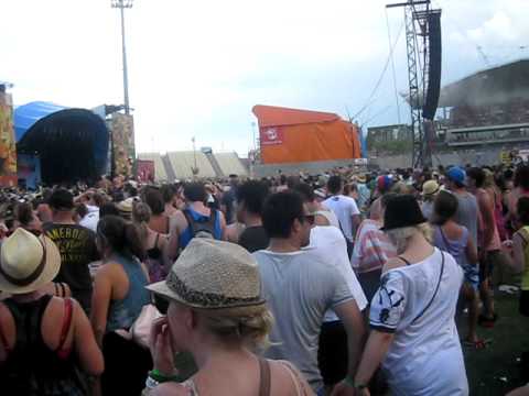 Big Day Out Sydney 2010 - Dizzy Rascal - Bonkers - YouTube