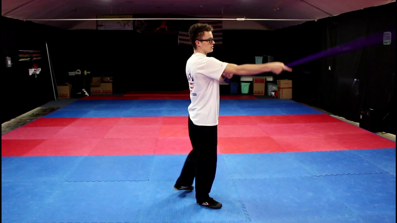 Meteor Hammer Kung fu instructional video - YouTube