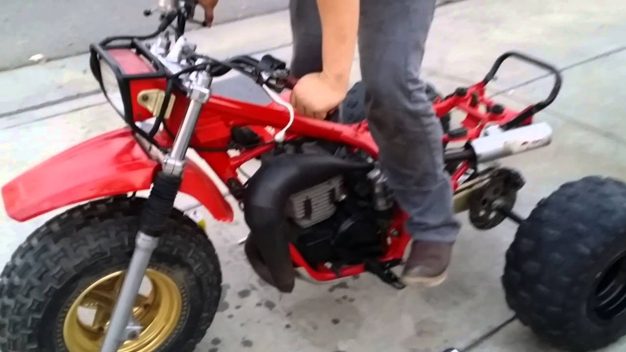 83 250r with hondaline 300 kit - YouTube