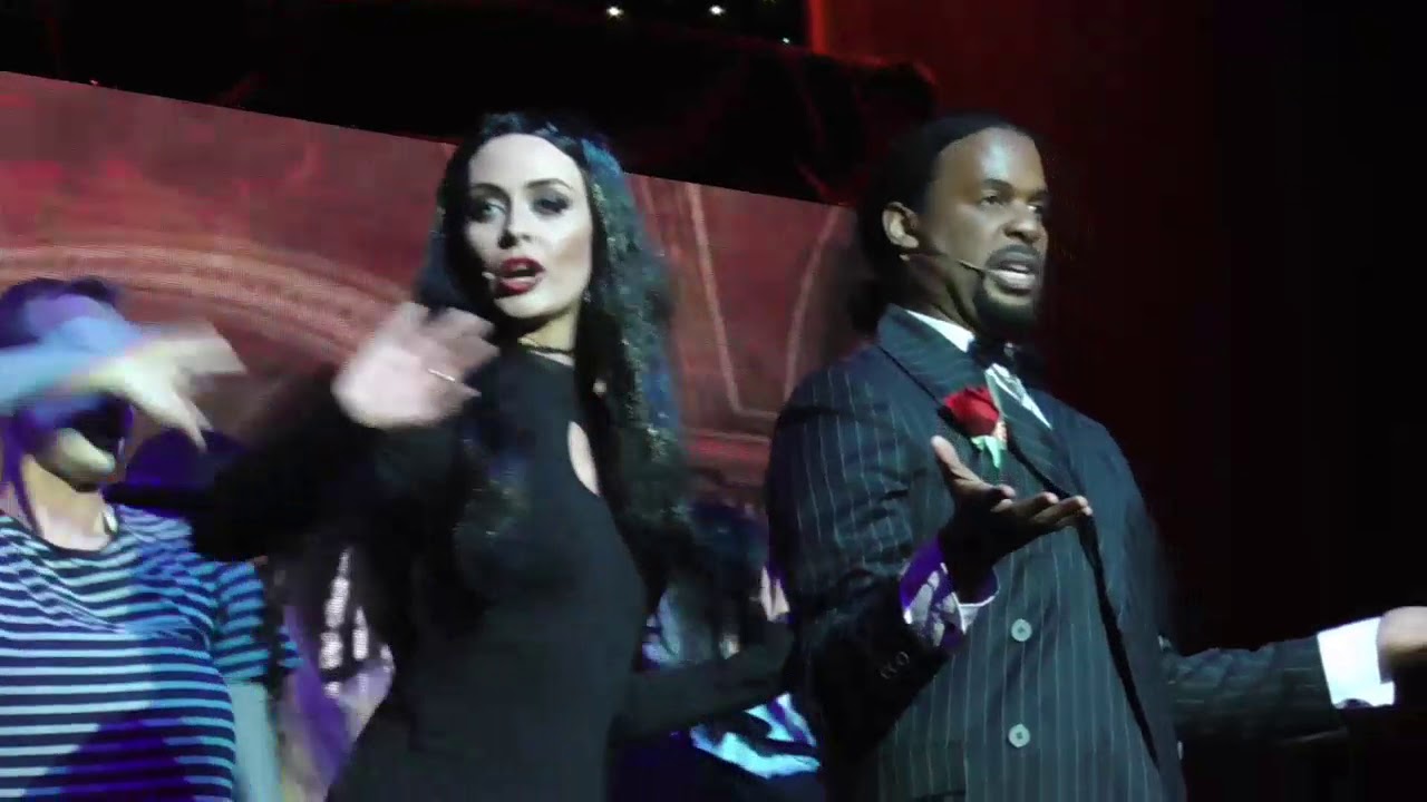 Allie Meek Singer/Dancer Cruise Showreel 2020 - YouTube