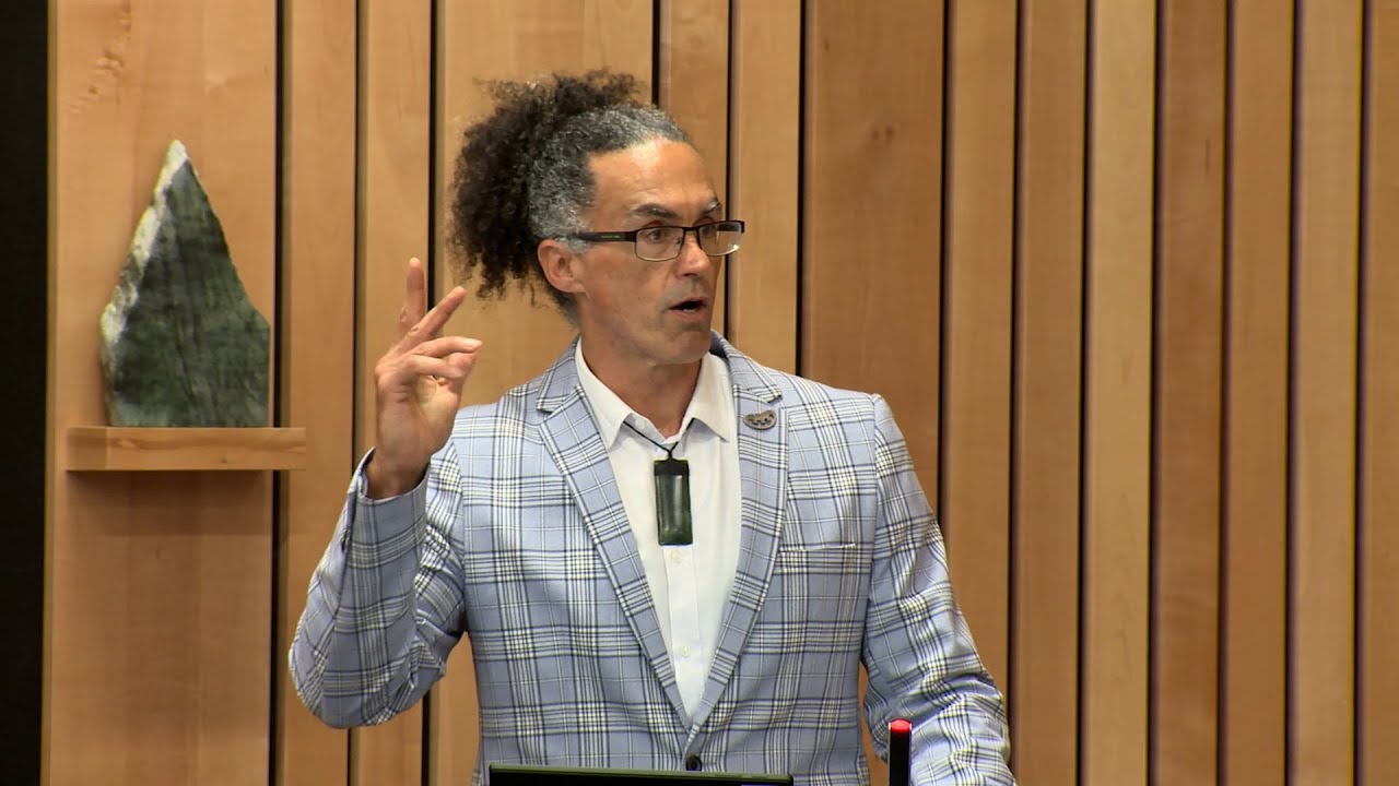 Councillor Iaean Cranwell inaugural speech - YouTube
