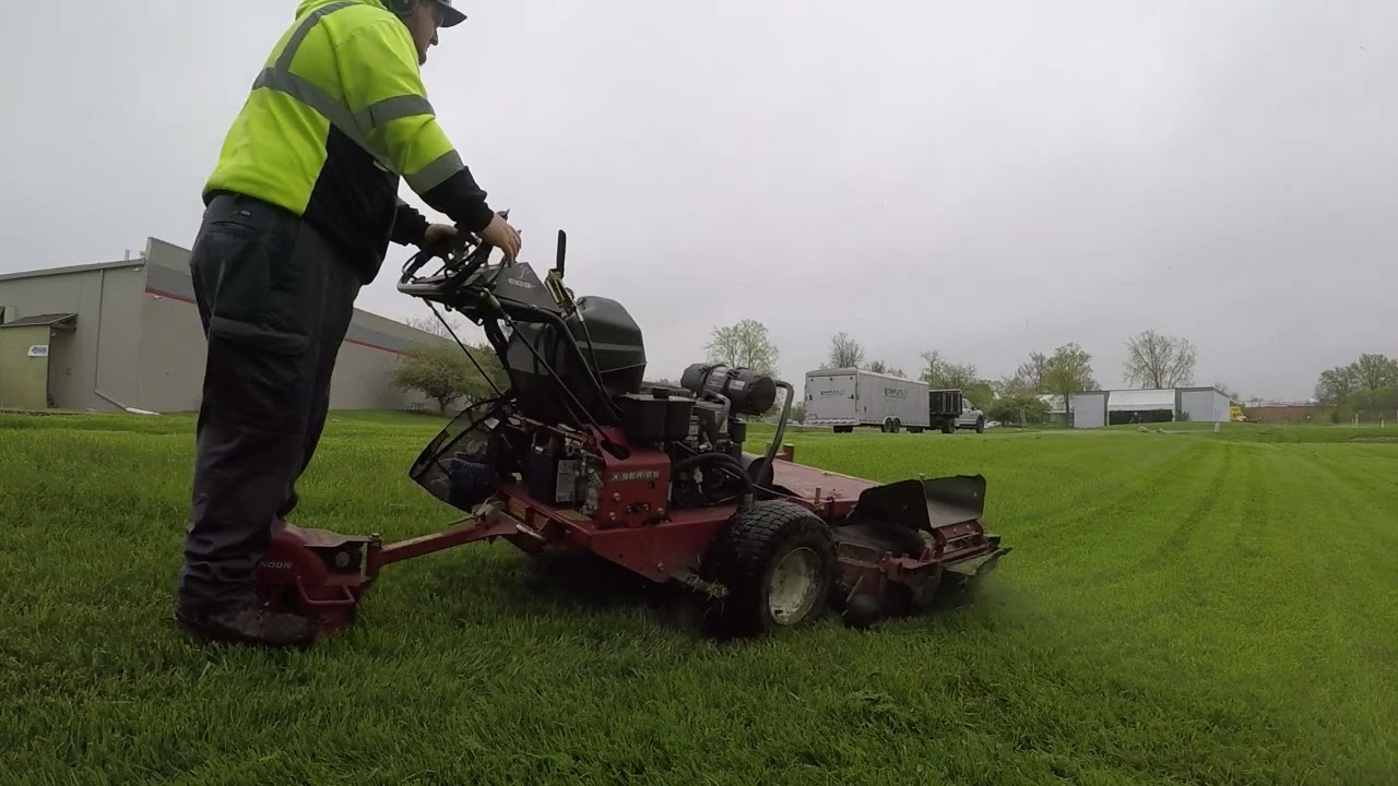 Exmark Turf Tracer 60" Mowing Action - YouTube