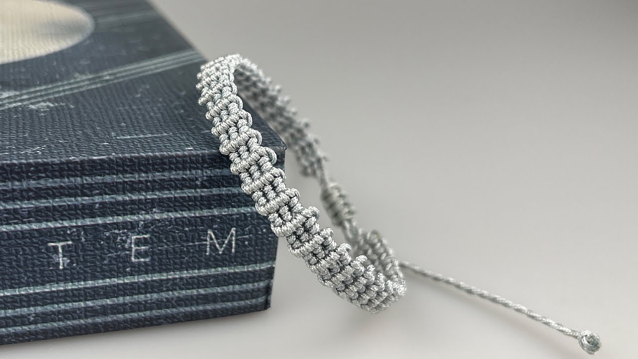 Easy macrame bracelet for beginners | DIY simple macrame bracelet ...