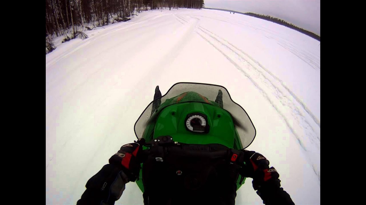 Arctic cat Crossfire 6 Wheelies - YouTube