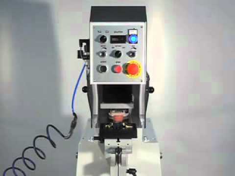 Pad Printing Machine - Comec Italia - INKPRINT EAZY 90 1C - YouTube
