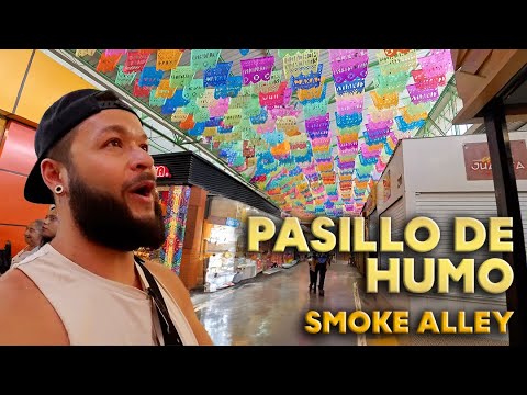 You must visit the INTENSE SMOKE ALLEY in Oaxaca! | Pasillo de Humo ...
