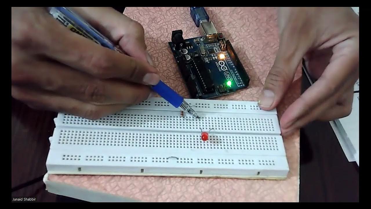 Blinking External LED by Arduino || Lec#3 || Arduino Series in Urdu - YouTube