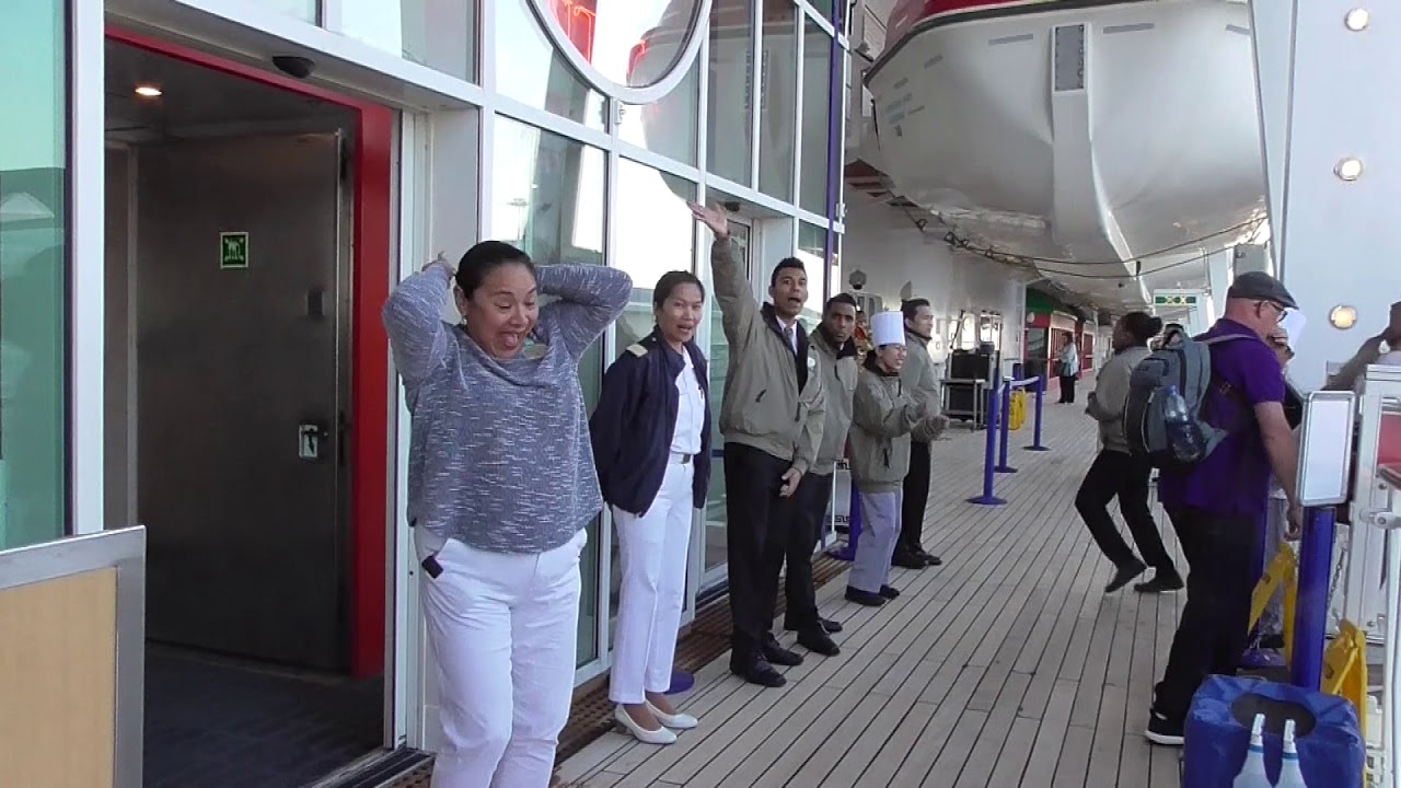 Disembark the NCL Spirit in Civitavecchia (Rome Port) - YouTube