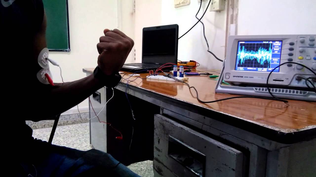 EMG Signal detection from biceps - YouTube
