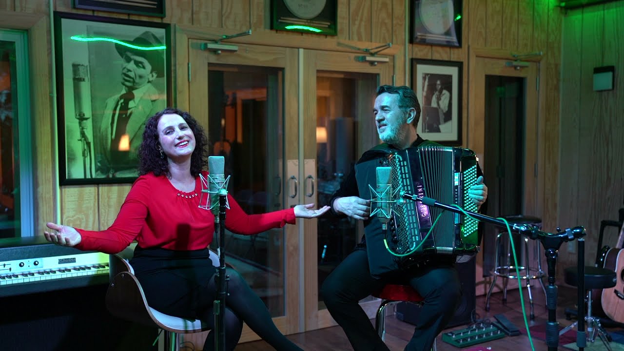 Merita Halili & Raif Hyseni - Fërfëlloj thëllënza n'ujë - YouTube