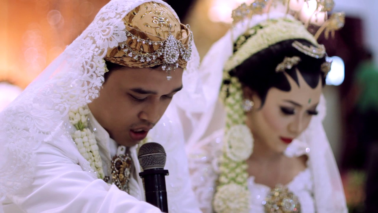 we just got married!! (Sigur Ros-hoppipolla) - YouTube