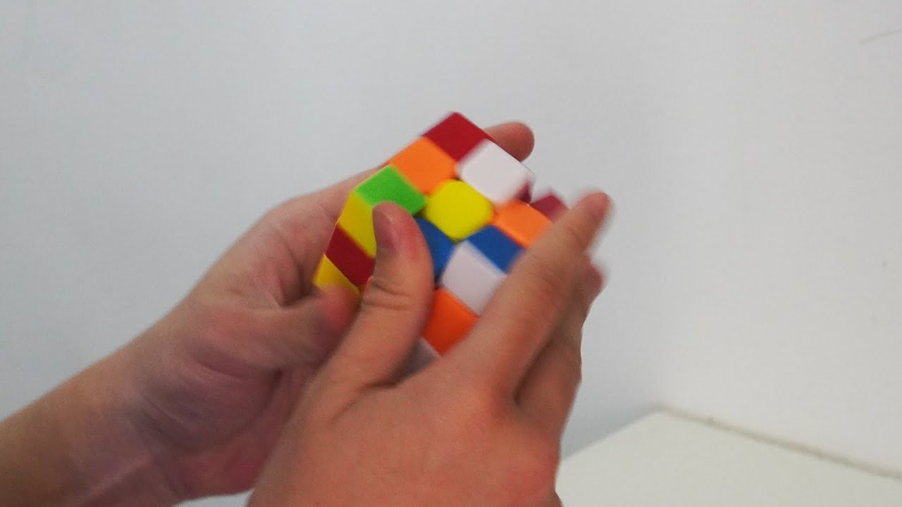How To Scramble a Rubik's Cube - YouTube