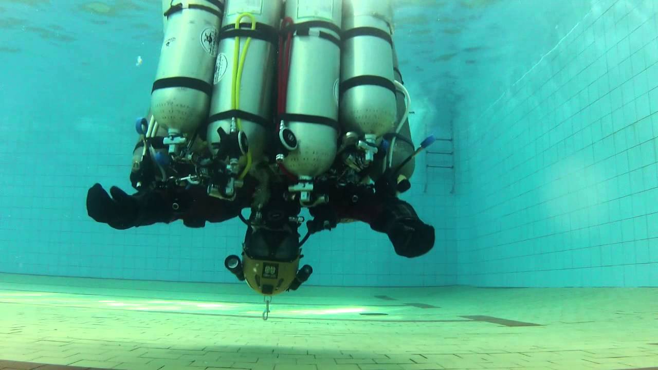 10 CYLINDERS SIDEMOUNT/POOL PRACTICE - YouTube