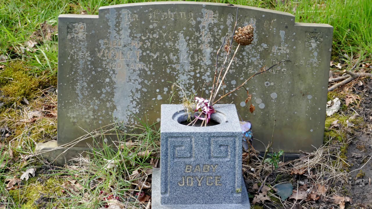 Wigan Crematorium & Lower Ince Cemetery - YouTube