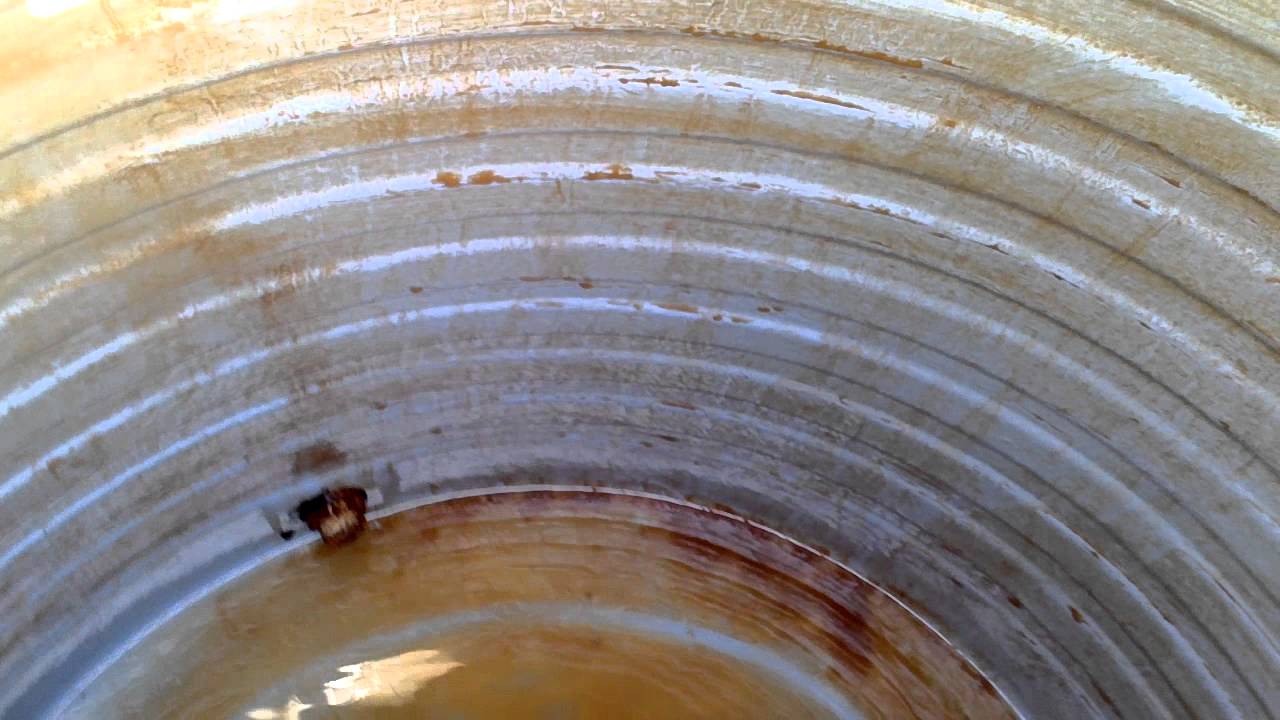 Pvc water Tank cleaning - YouTube