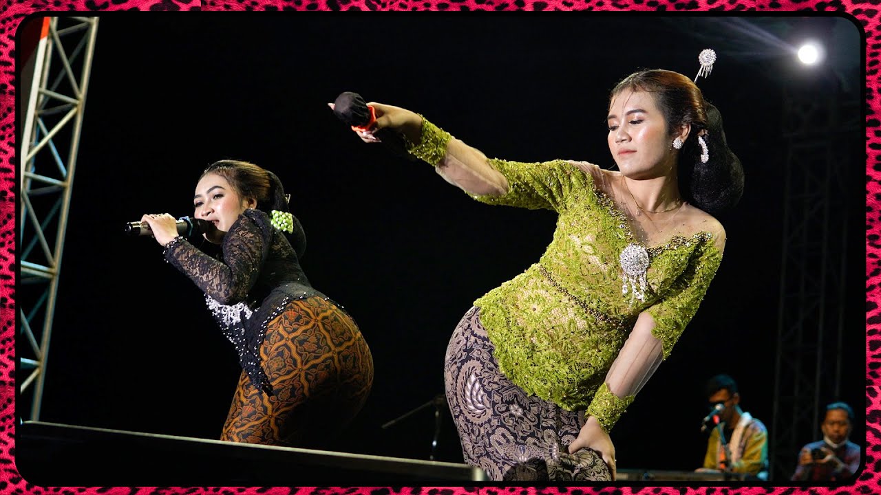 Fira Fernanda Ft Rahma Felisha Duo Kebaya ~ Klebus | Nyi Ageng Ethnic ...