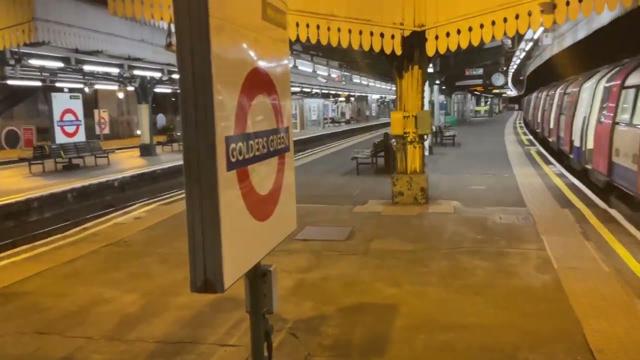 Northern Line, Edgware to Golders Green - YouTube