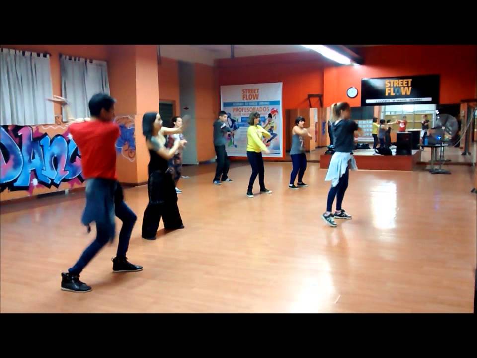 Clases Electro Dance - Street Flow - YouTube