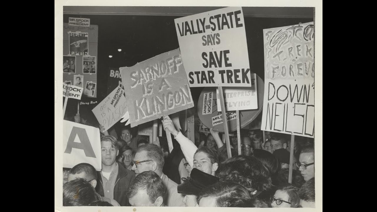 SAVING STAR TREK LIVE 03_19.23 - YouTube