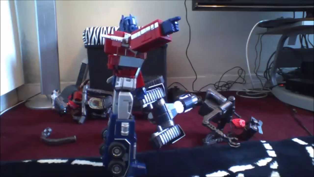 Johnny Five: The evil one - YouTube