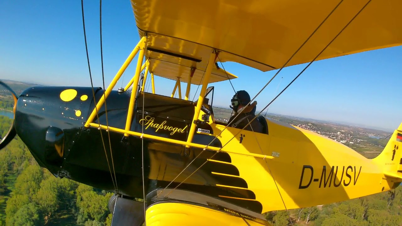 Im Doppeldecker entlang der Bergstraße und über Rheinhessen - YouTube