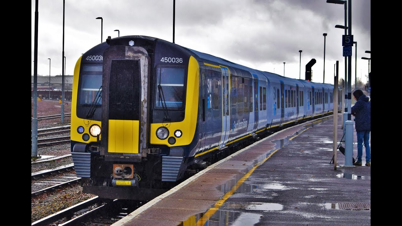 SWR 450036 In New SWR livery at Eastleigh 27th November 2019 - YouTube