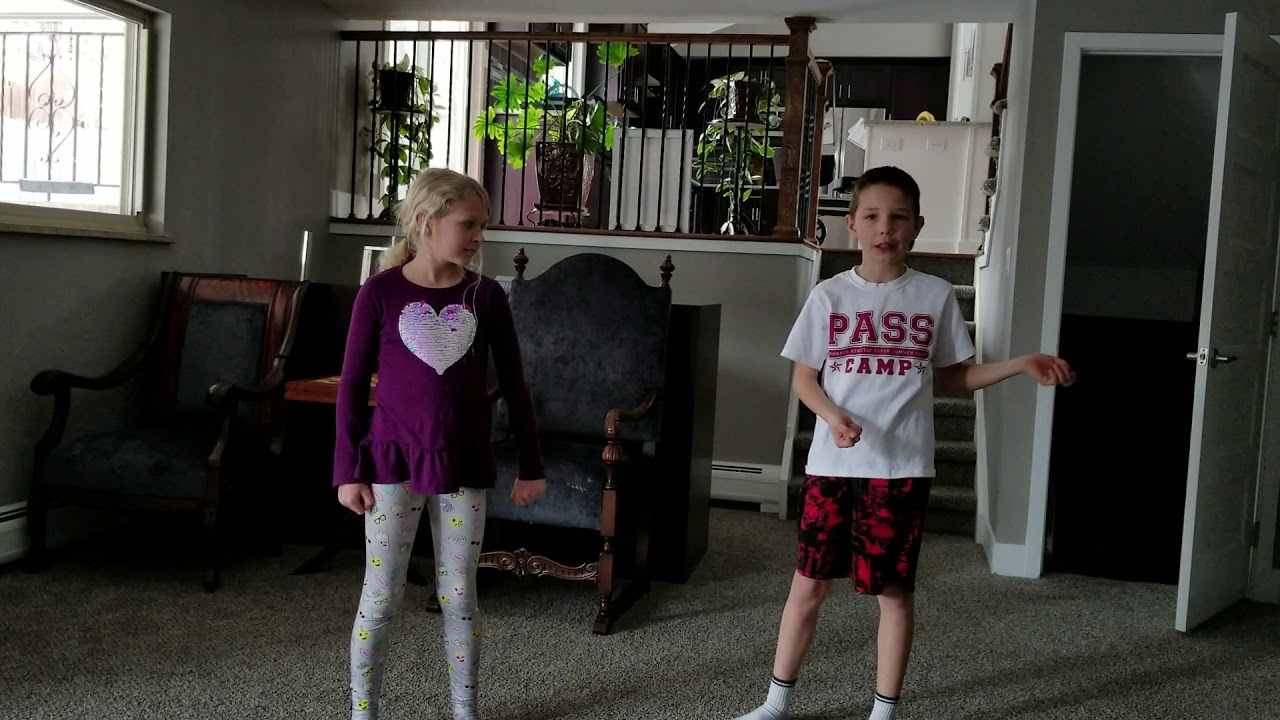 Floss dance tutorial - YouTube