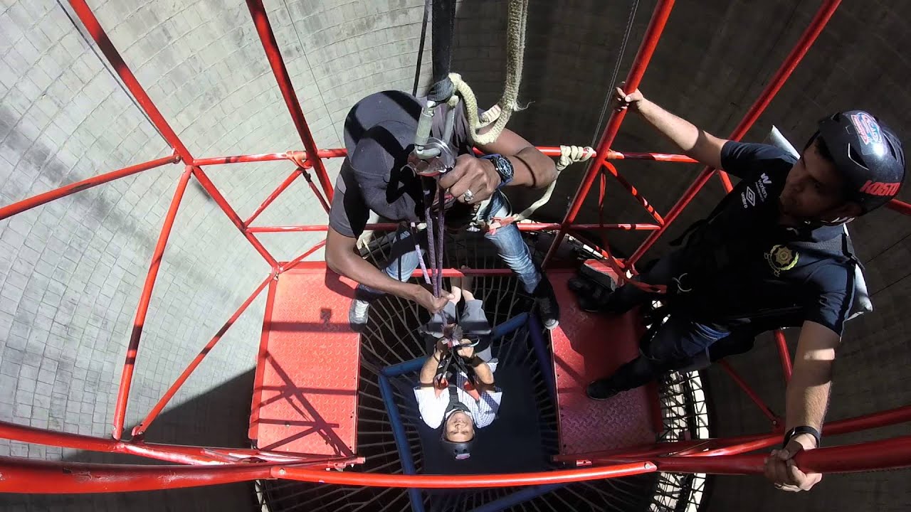 Scad free fall Orlando Towers Soweto Johannesburg - YouTube