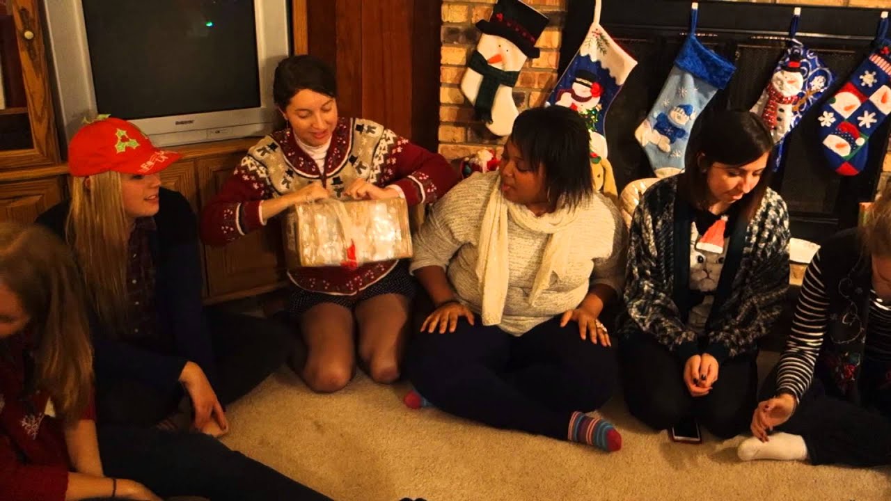 Christmas Party - The Unwrapping Game - YouTube