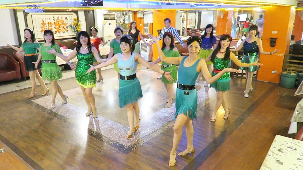 Stand up And Boogie Line Dance(By Rick Todd) - YouTube