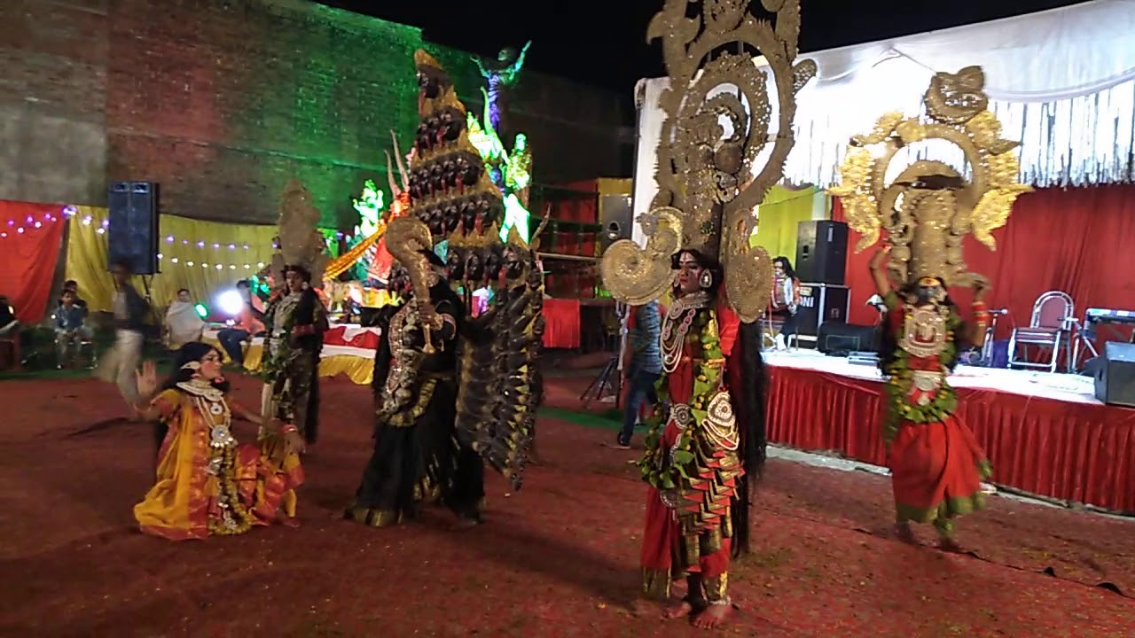 6 maha kali ka vikraal roop by krishna challiya jhaki group - YouTube