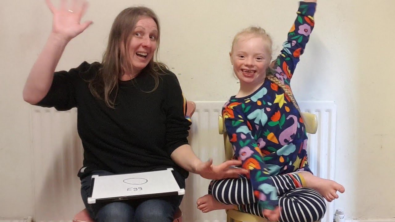 Makaton Sign of the Week - Egg 🥚 - YouTube