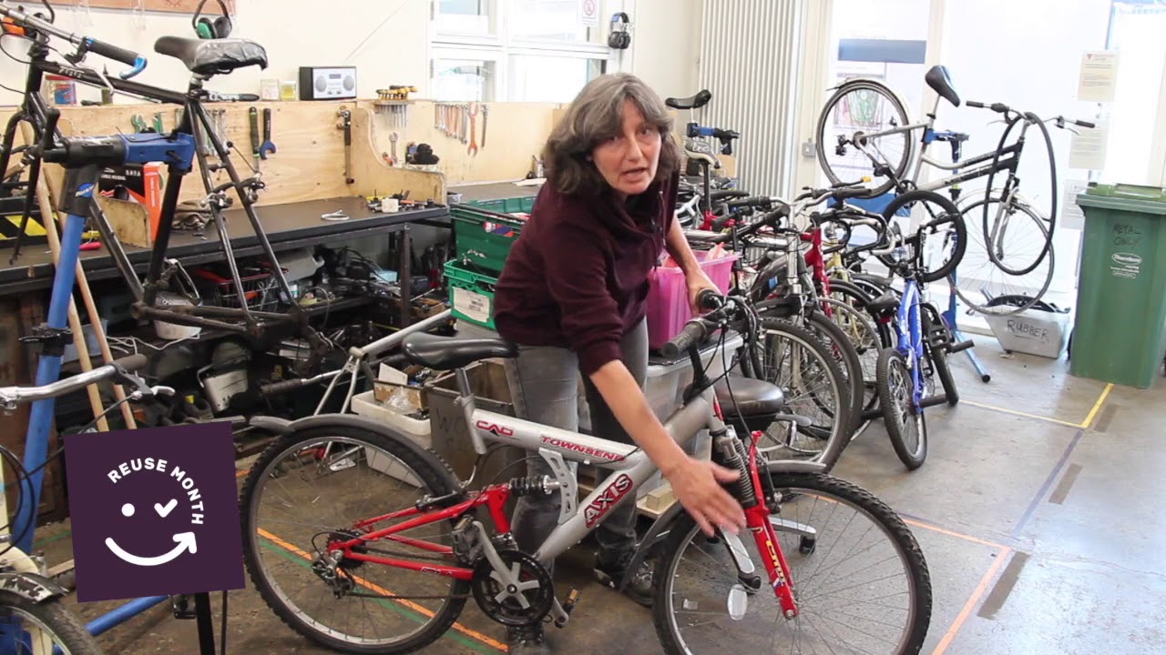 Cycle Sense - How to make sure your bike is roadworthy - YouTube