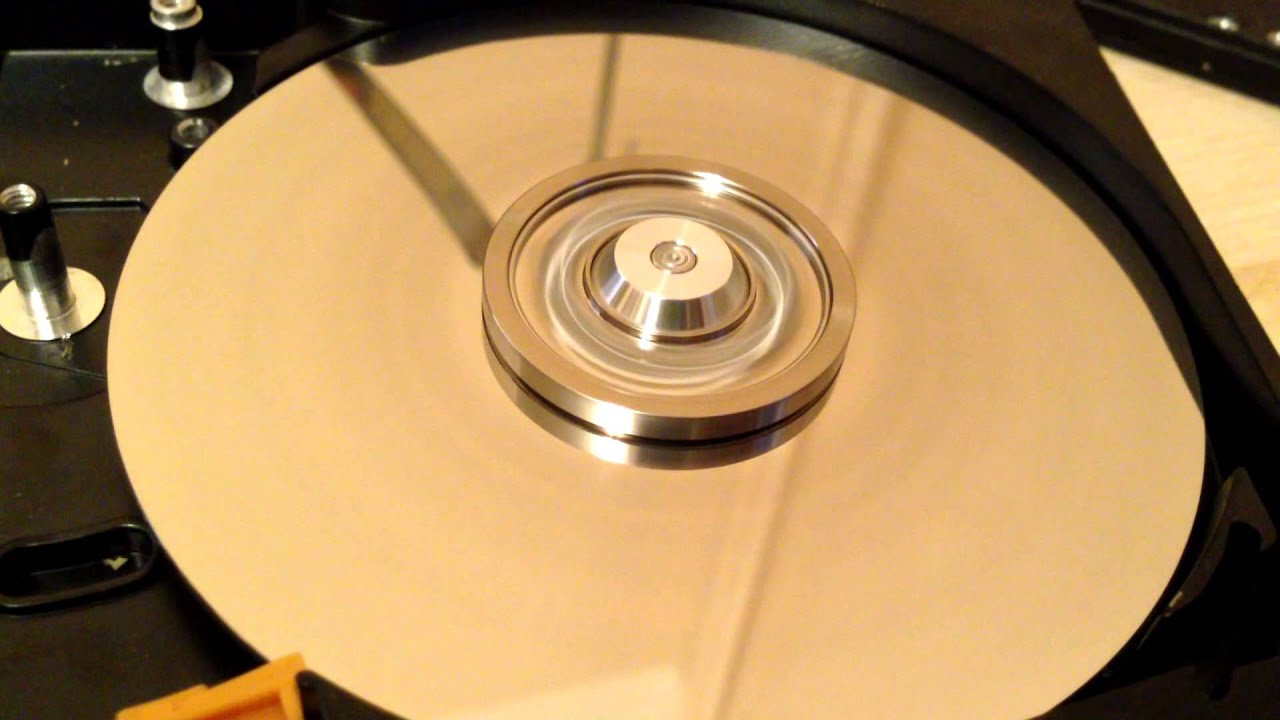 Stepper motor from HDD 7K RPM / Silnik krokowy z dysku 7K RPM - YouTube