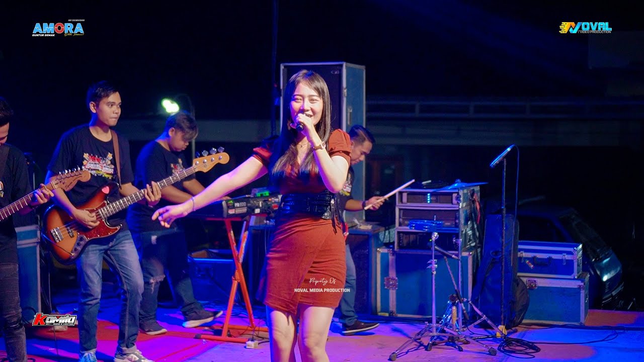 REMBULAN MALAM - LALA DAVISTA - AMORA Live Bumirejo Titang Karangawen ...