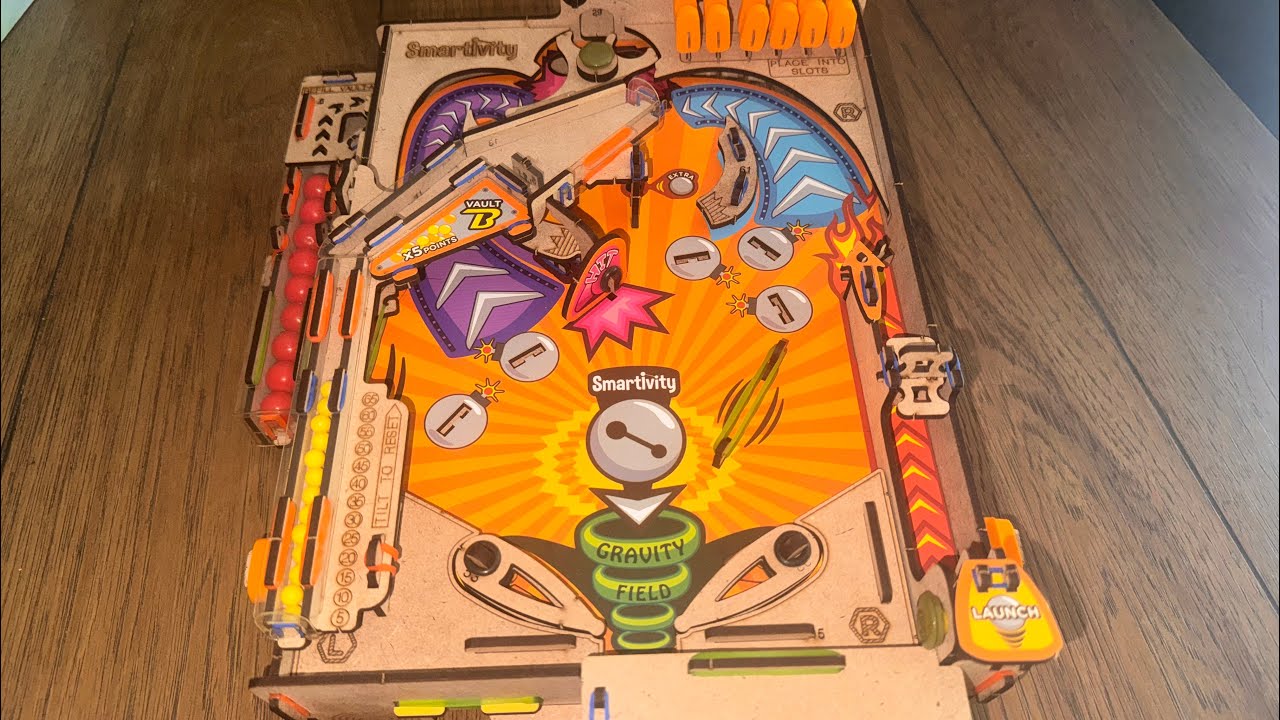 DIY Pinball Machine #Smartivity - YouTube