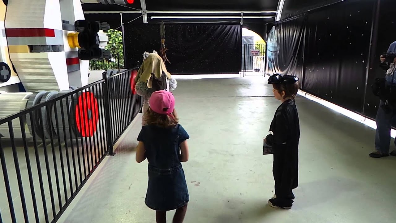 LEGOLAND California Star Wars Days 2013 Darth Vader and Ewok hug! - YouTube