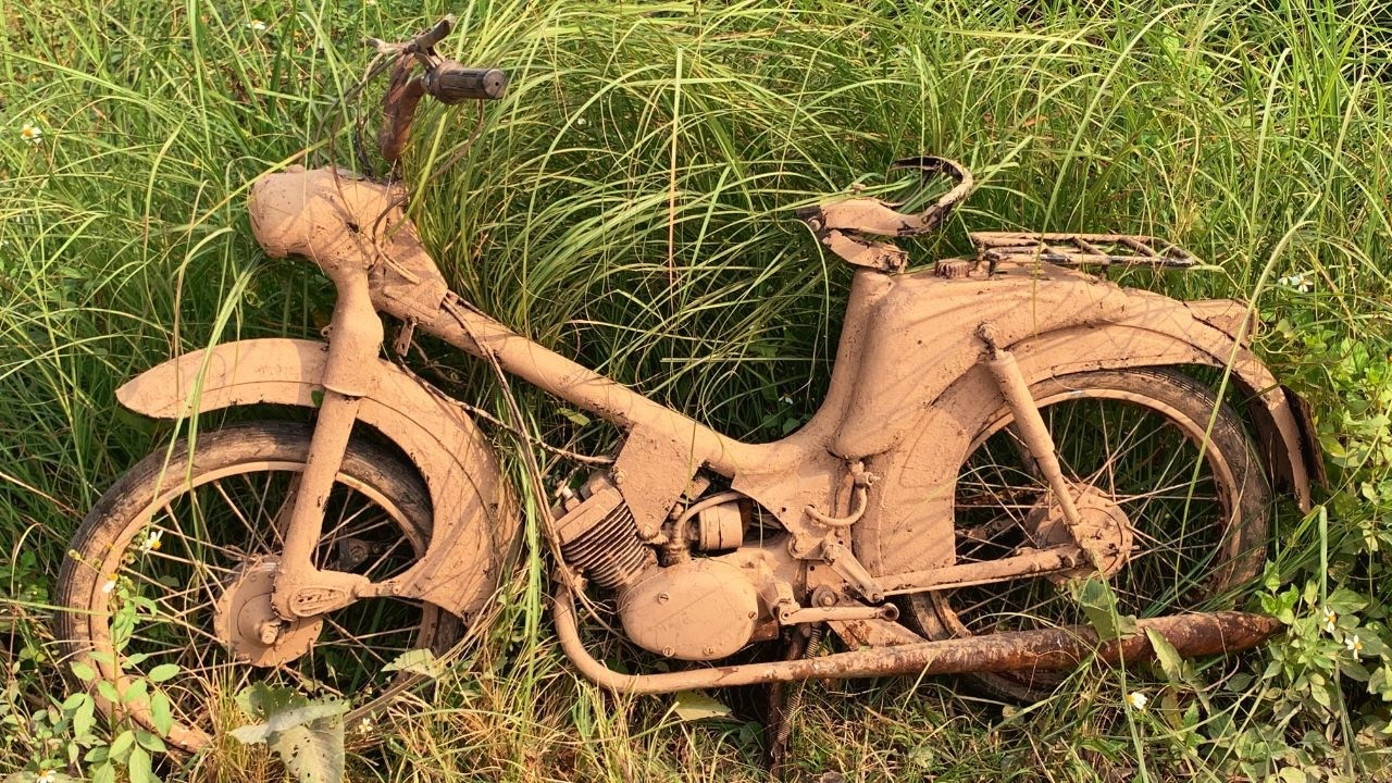 Restoration German Simson 2-Stroke // Abandoned SIMSON Motorcycle ...