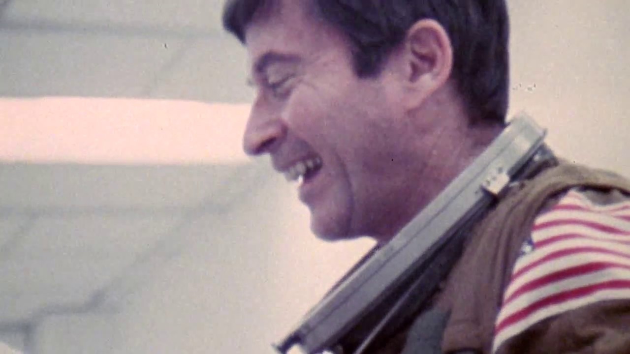 Camel - Heroes - YouTube