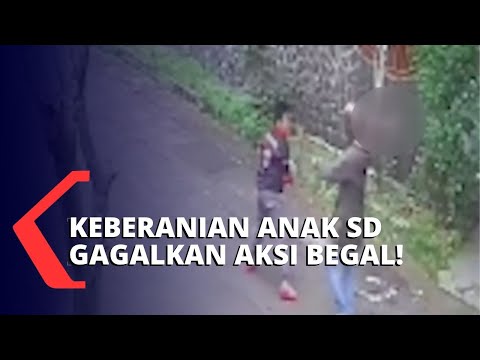 Terekam CCTV! Aksi Berani Seorang Bocah SD Lawan Begal