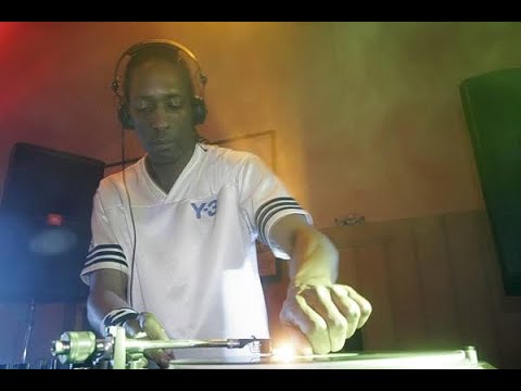 DJ Brockie with MC DET @ Accelerated Culture 17 - Energy Flux 2004 ...