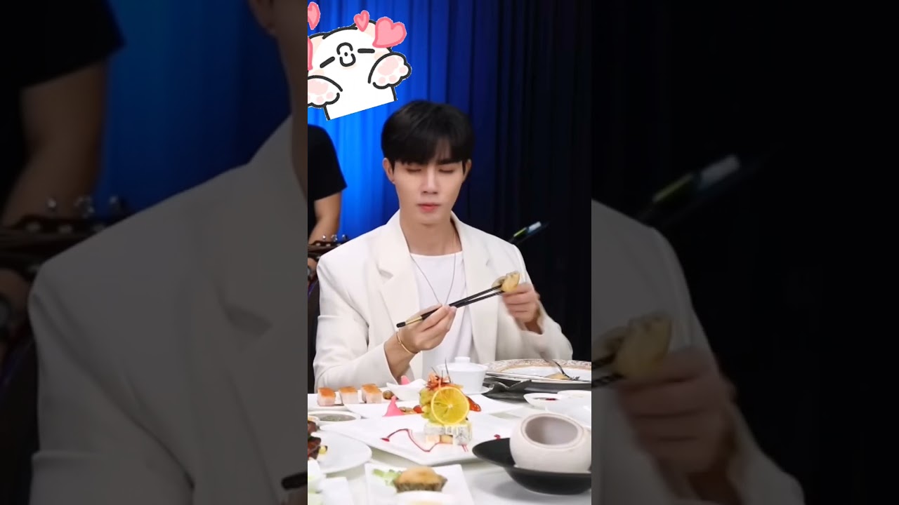 Zee I adore this cute man 🥰 #zeenunew #zonzon #zunshine #nananu # ...