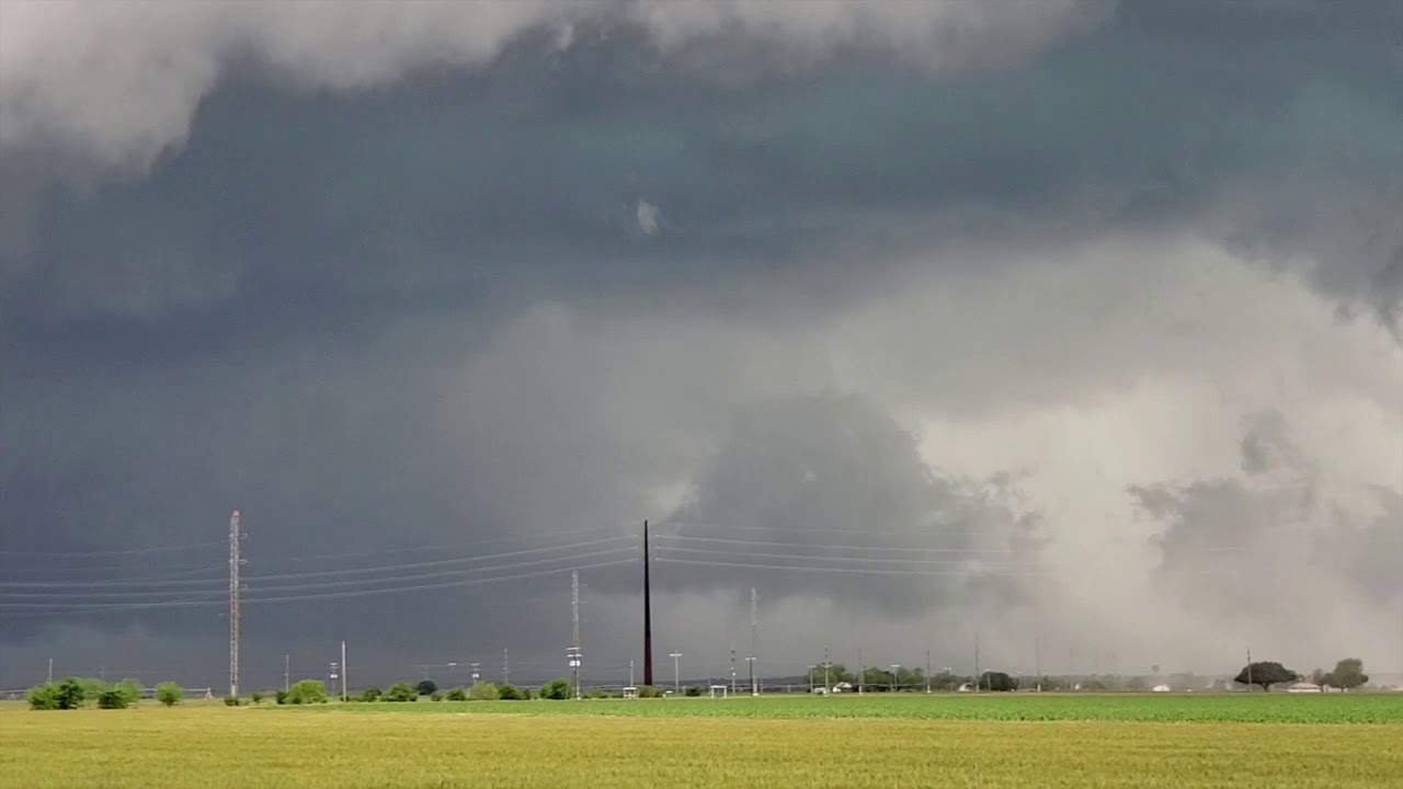 Hondo, Texas Super Cell T-storm - YouTube